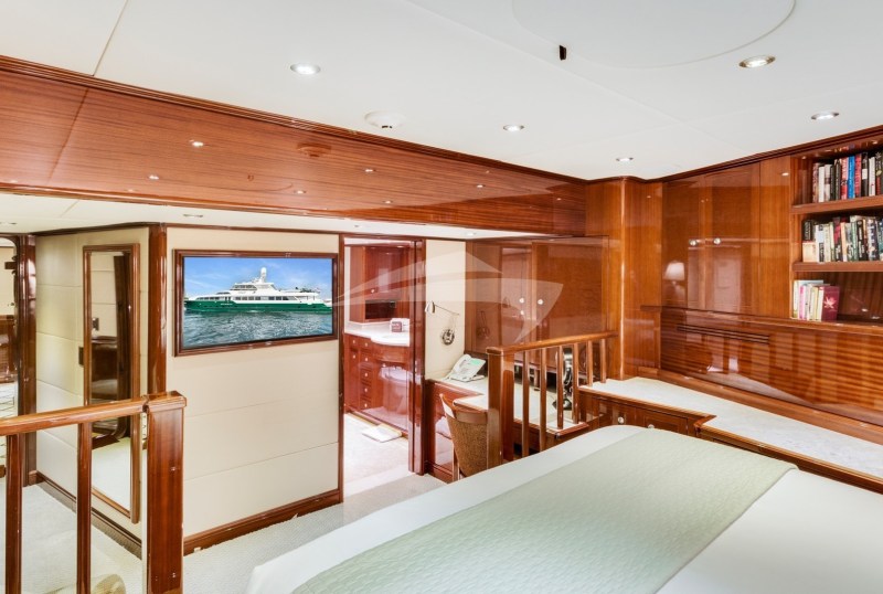 Splendor Yachts Yacht Charters