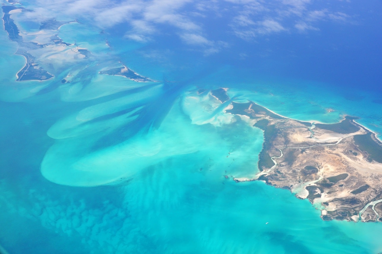 Top 5 Must-Visit Exuma Yacht Charter Destinations with Louis Lamprell