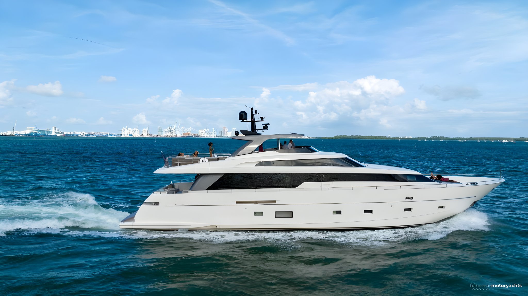 Astonish | 94' San Lorenzo | Motor Yacht Charter in the Bahamas