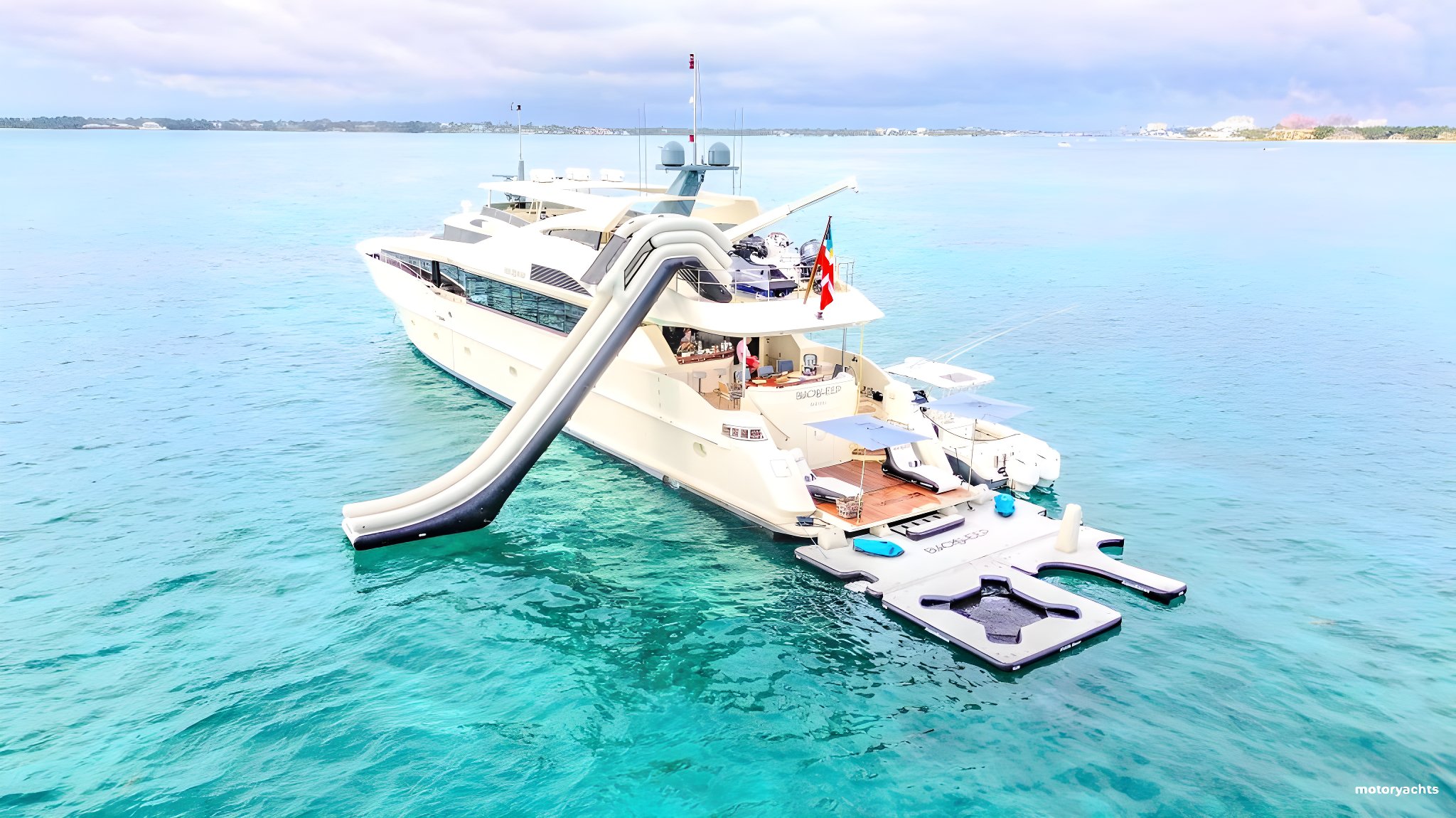 BLACKSHEEP | 123' Palmer Johnson | Motor Yacht Charter in the Bahamas
