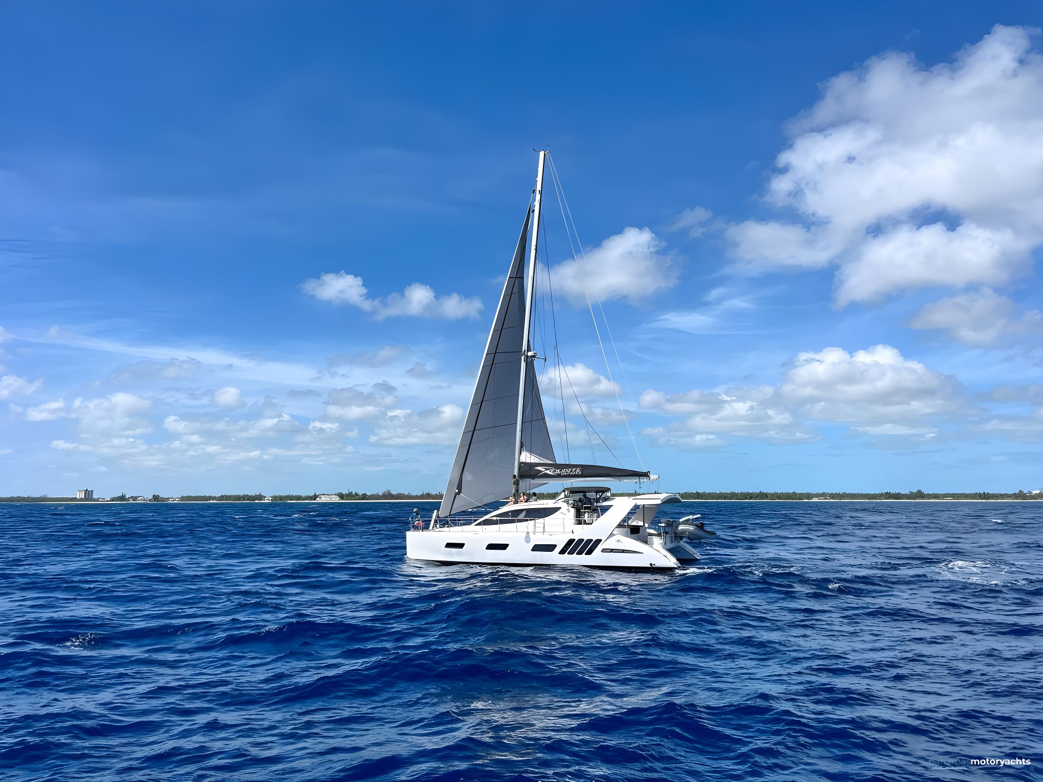 DOUE | 50' Xquisite Yachts | Catamaran Charter in the Bahamas