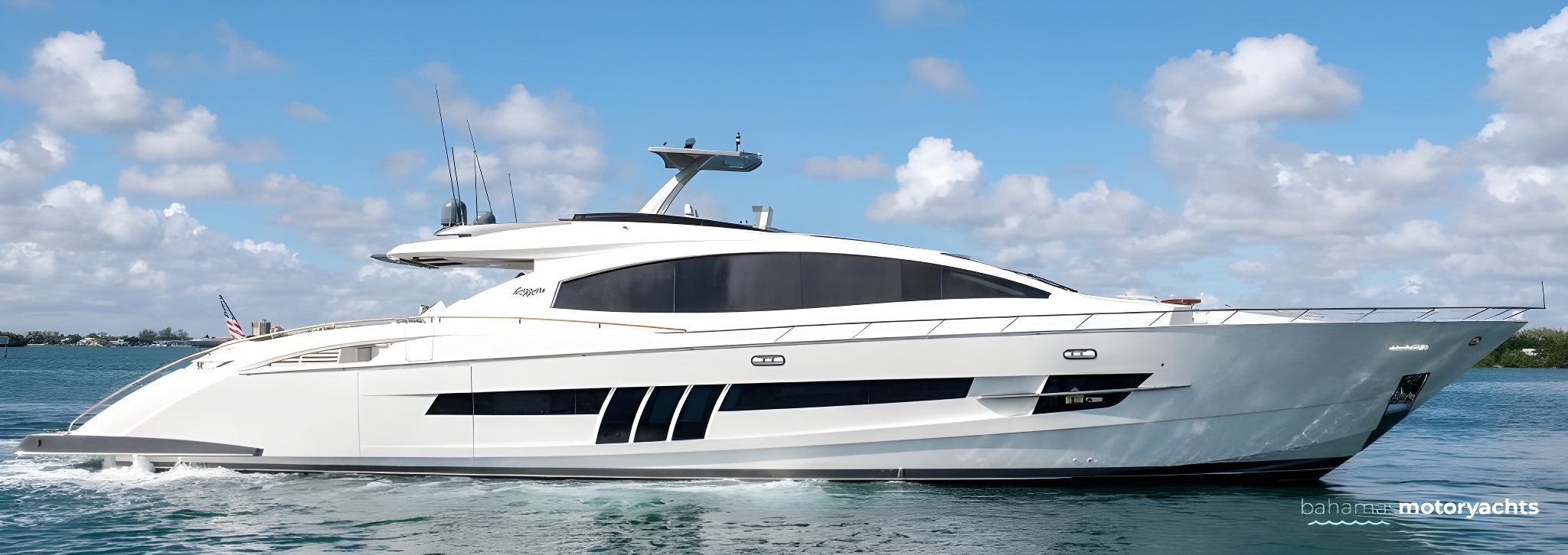 New Life | 92' Lazzara | Motor Yacht Charter in the Bahamas